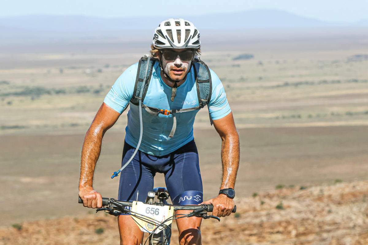 Day and De Villiers Battle Headwinds to Win 2023 News24 Karoo Burn ...