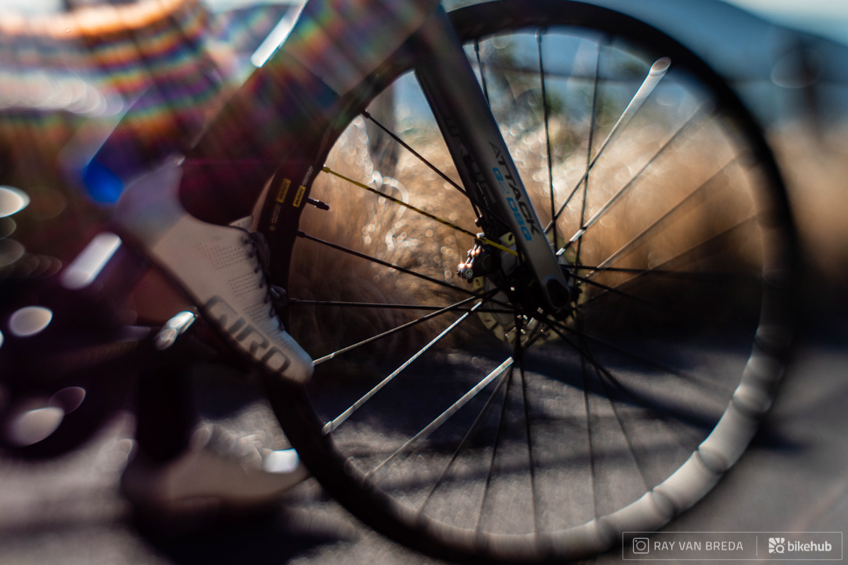 Review: SwiftCarbon Attack G2 Disc Ultegra | Bike Hub