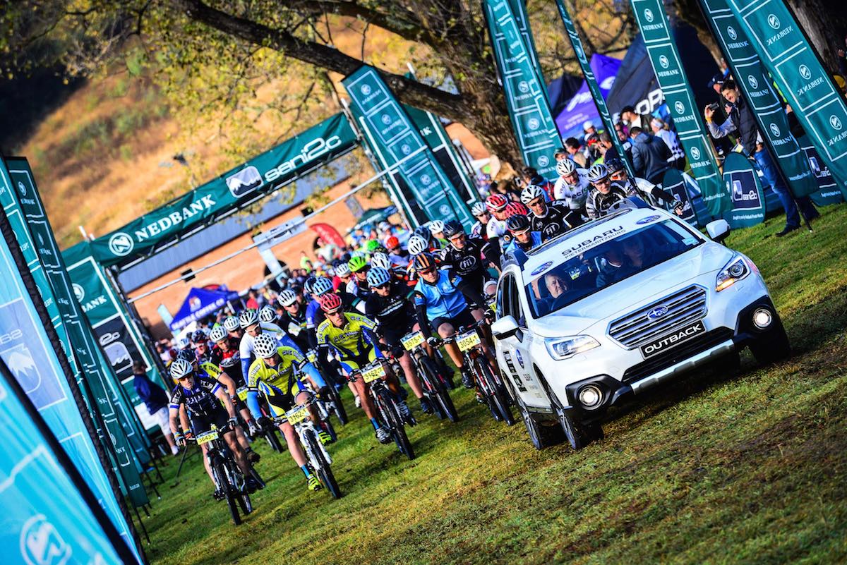 Excitement and fun reigns on sani2c day one | Bike Hub