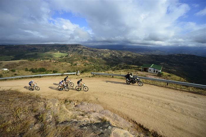 Knox, Sanders triumph at battle of Ballito | Bike Hub