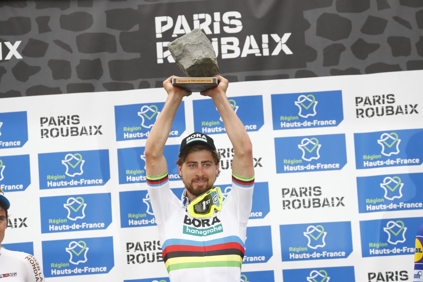 Highlights: Peter Sagan surges to Paris-Roubaix victory | Bike Hub