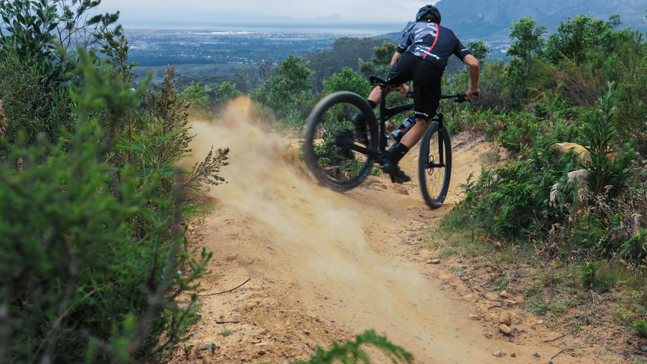 Luke Moir signs with Trek Bikes and Bontrager | Bike Hub