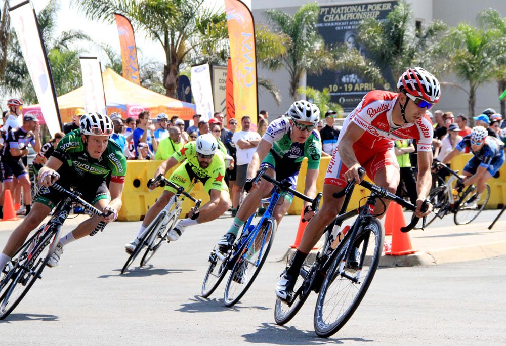 Spectacular criterium racing comes to national classics | Bike Hub