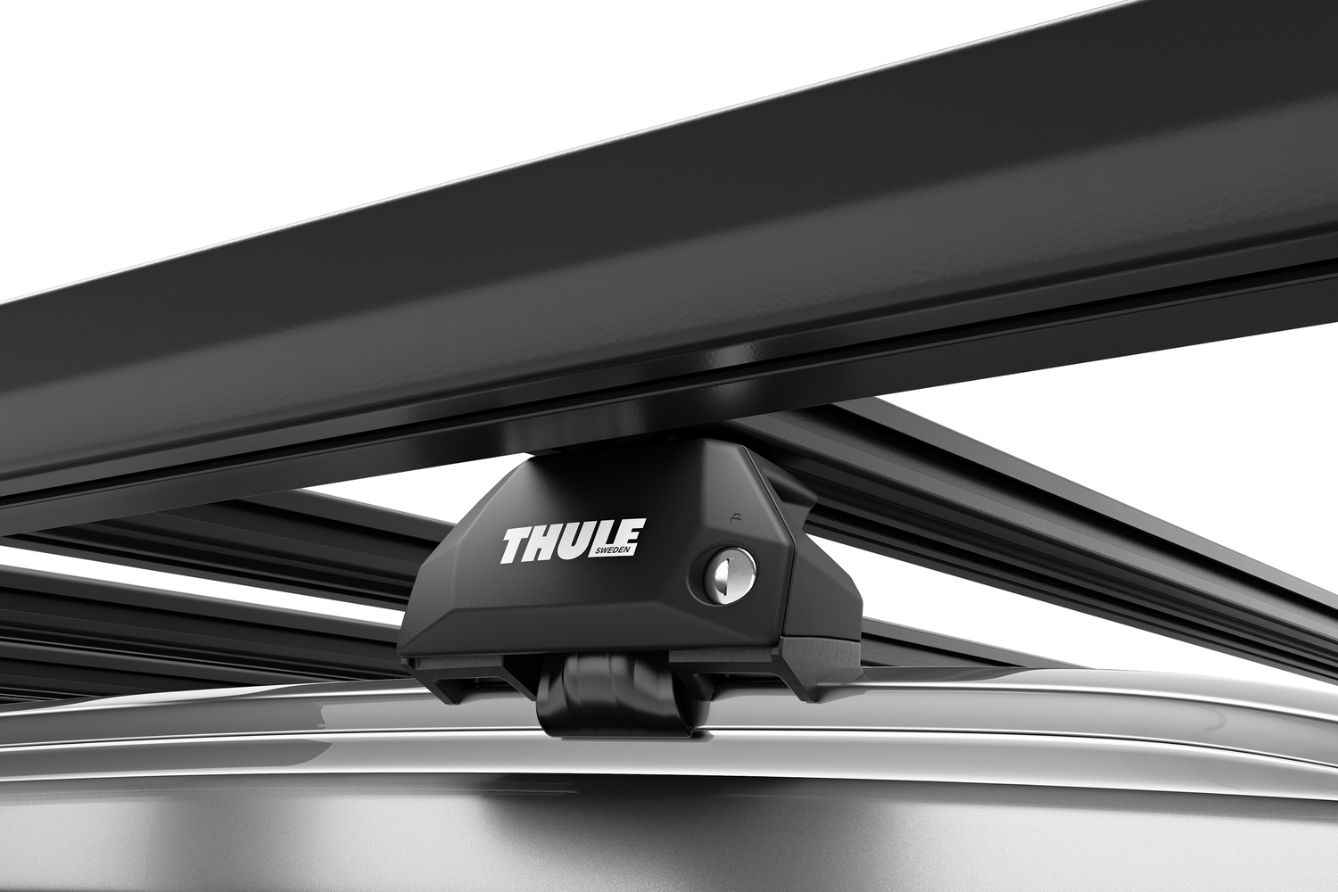 Thule introduces Thule Caprock – the roof platform designed to support ...