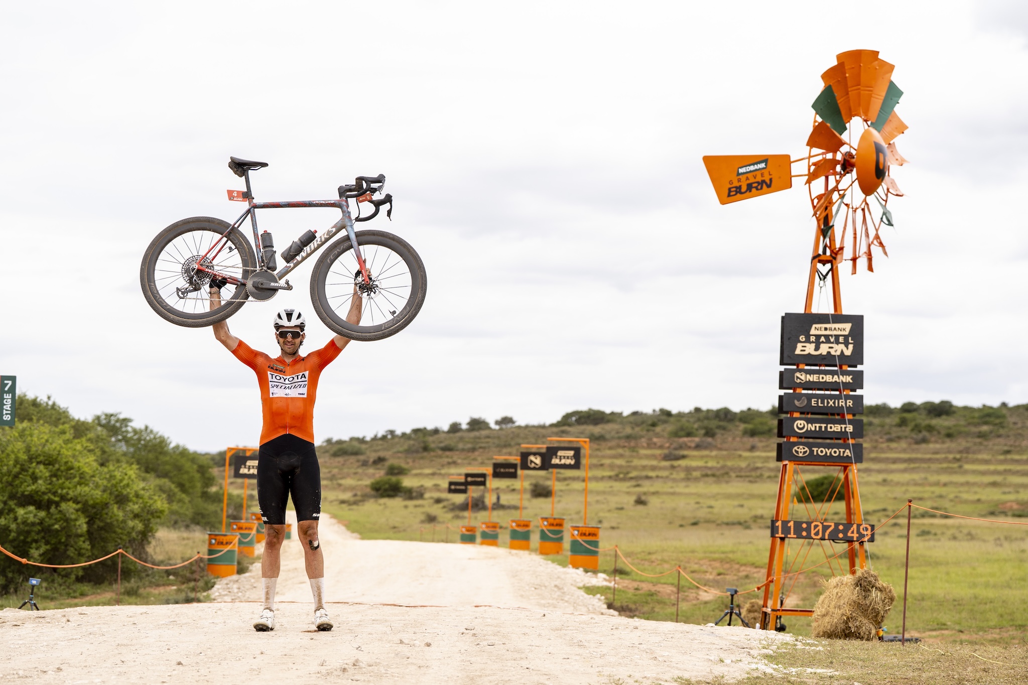 Matt Beers wins inaugural Nedbank Gravel Burn | Bike Hub